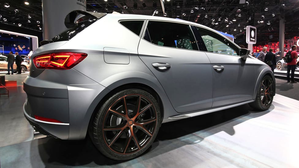 The Leon Cupra R is Seat's most extreme road car yet | Top Gear
