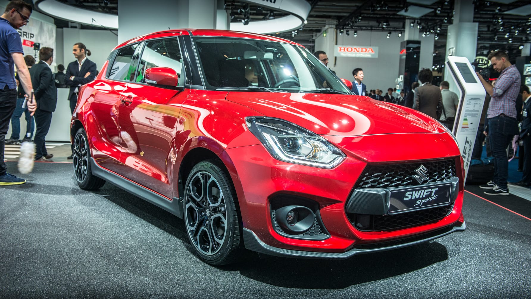 New Suzuki Swift Sport: less heavy, more turbocharged | Top Gear