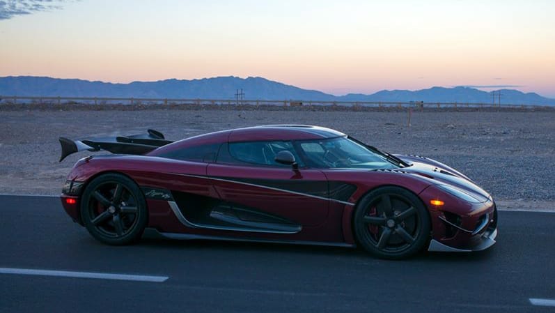Koenigsegg has smashed the world’s fastest car record | Top Gear