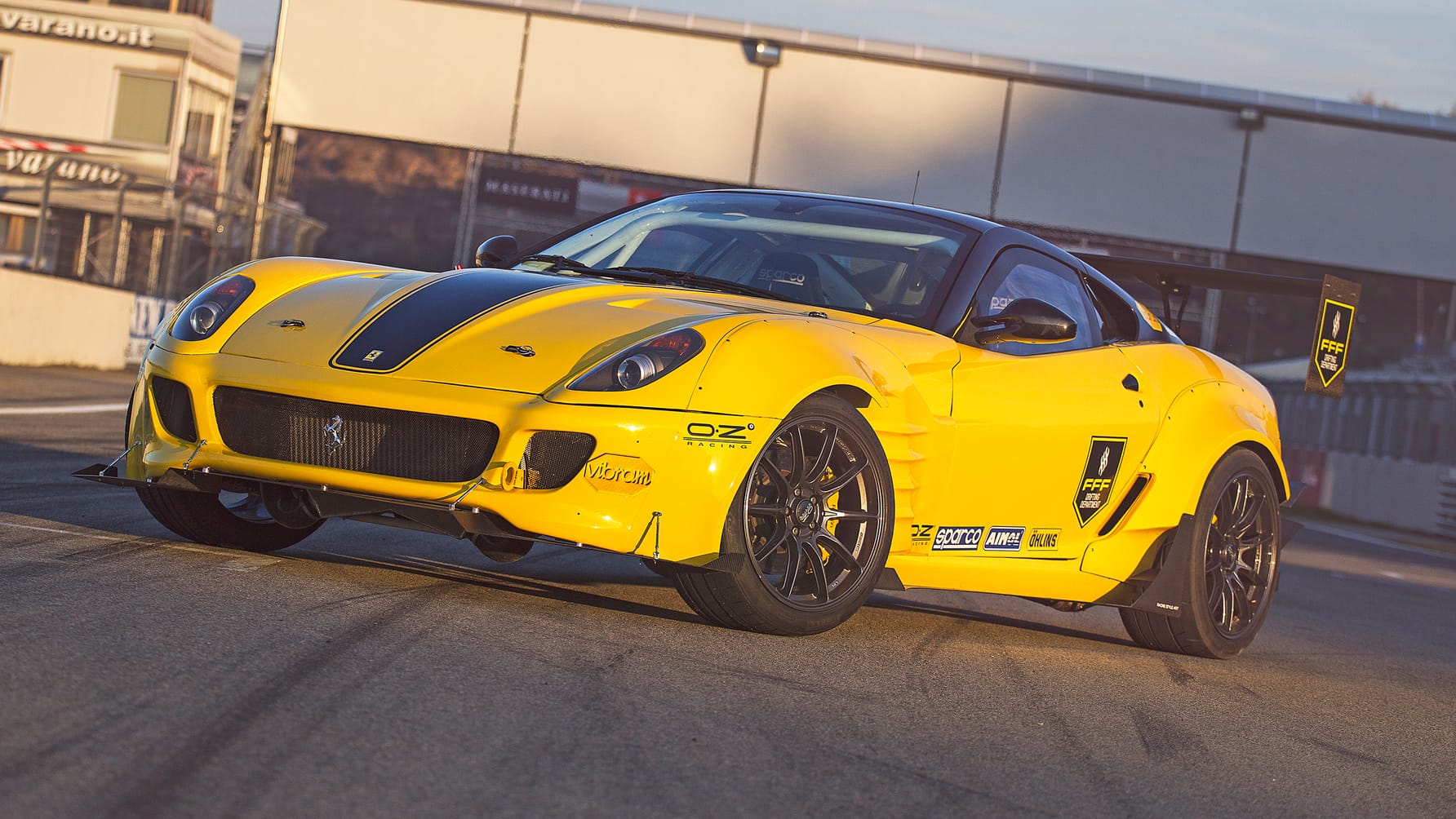 Holy smoke, it's a 917bhp Ferrari drift car | Top Gear