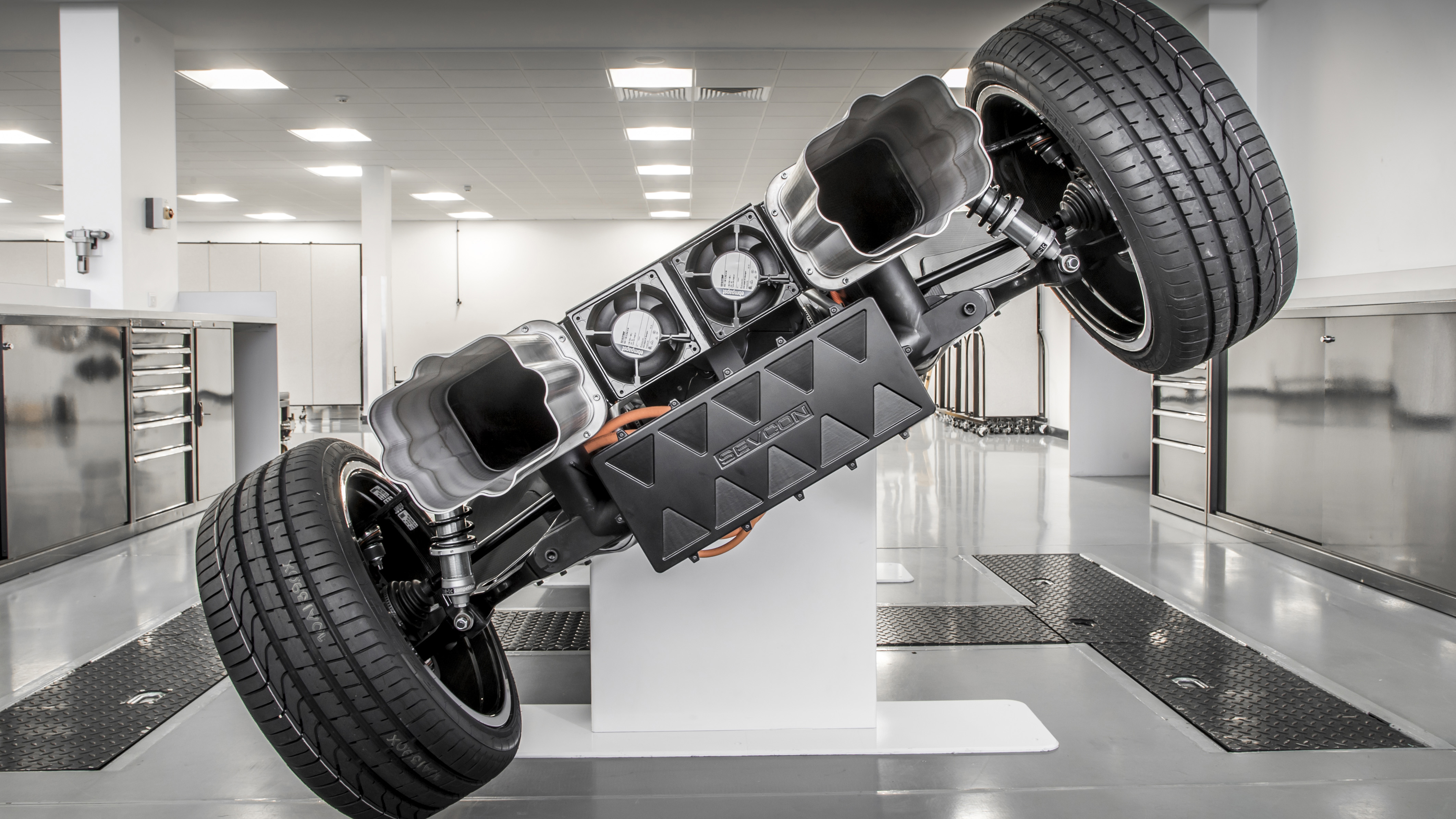 Fancy building a 652bhp 4WD electric supercar? Call Williams | Top Gear