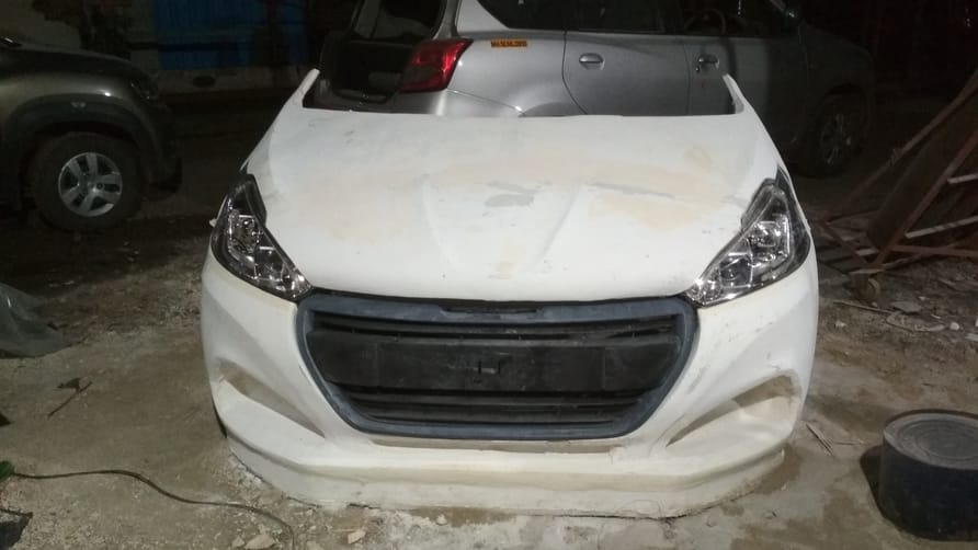 Recreating one of the world's greatest car ads: update three | Top Gear