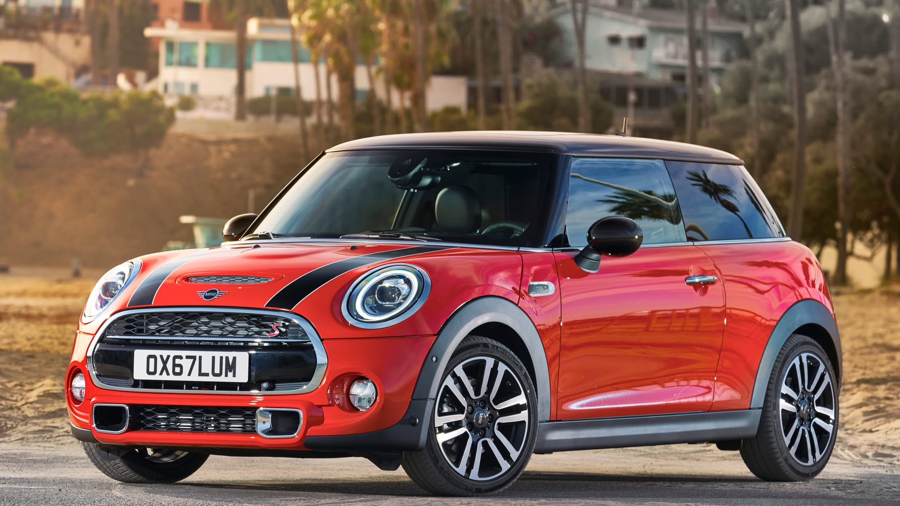 The new Mini Cooper is terribly proud to be British | Top Gear