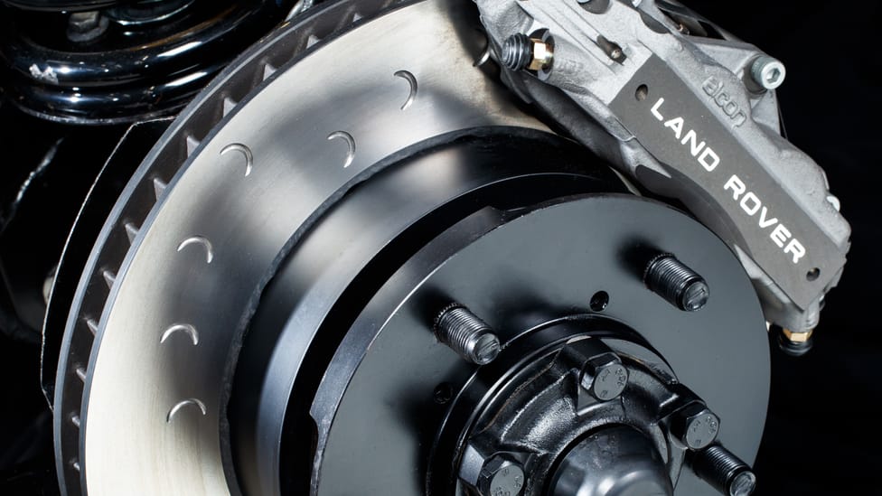 Land Rover reveals 400bhp Defender Works V8 | Top Gear