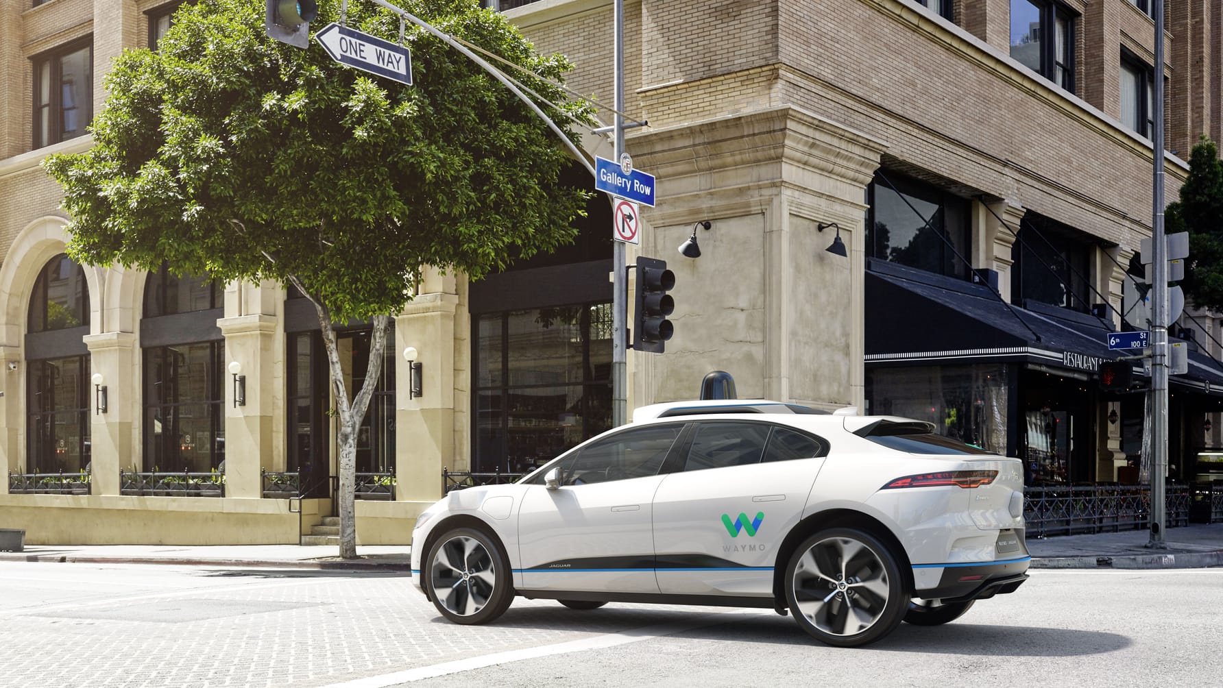 There could be 20,000 driverless Jaguars on the road by 2020 | Top Gear