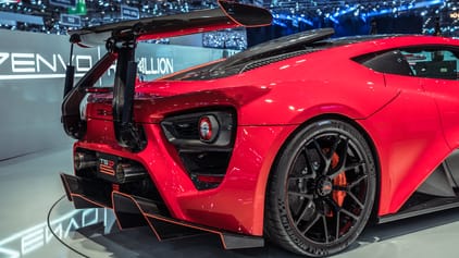 The new Zenvo TSR-S has a very trick rear wing | Top Gear