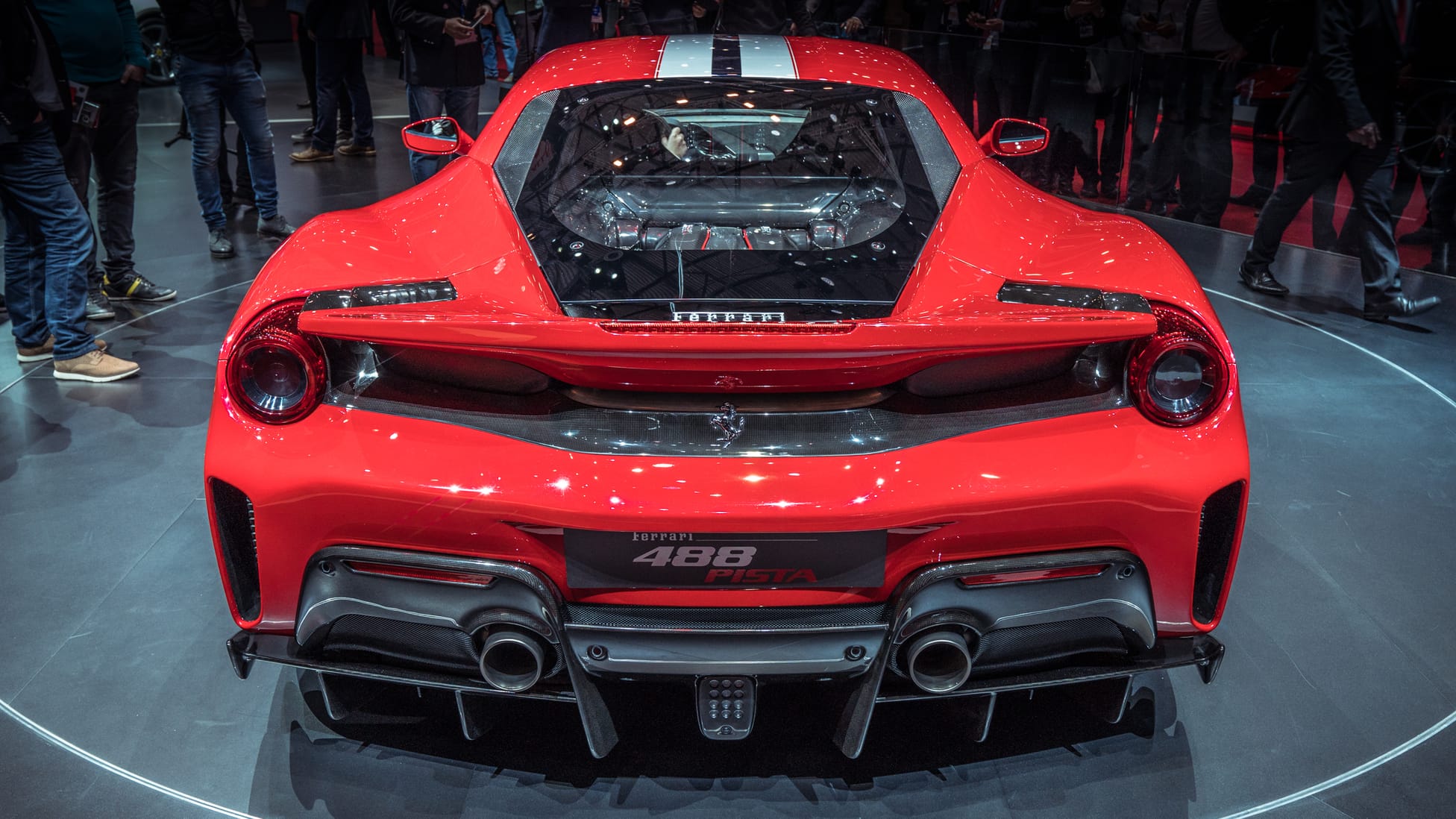 Ferrari's new road racer is the 711bhp 488 Pista | Top Gear