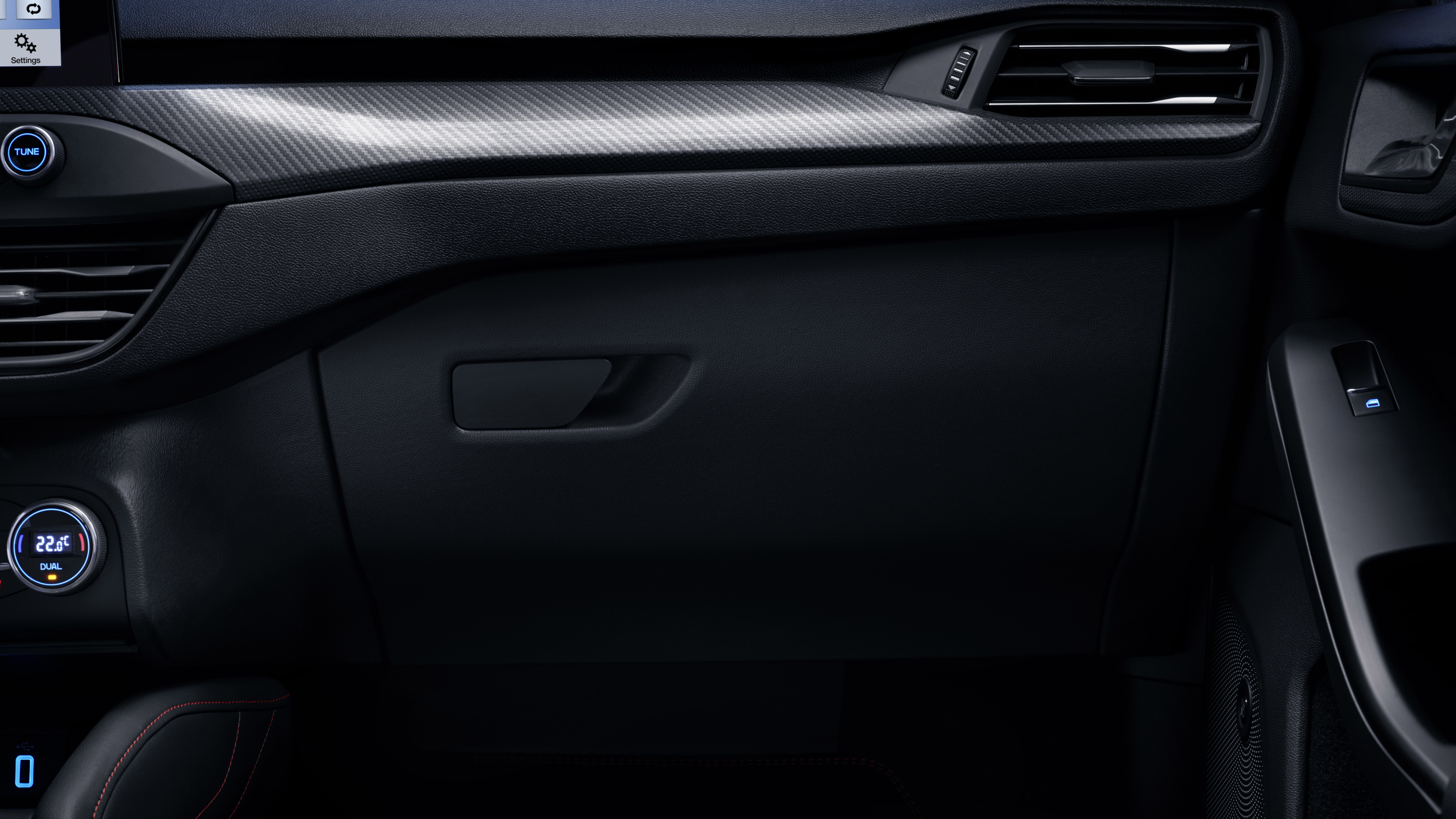 It's the all-new Ford Focus! | Top Gear