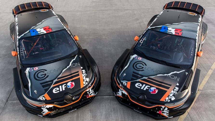 Yikes! It's Prodrive's 600bhp Megane World Rallycross car | Top Gear