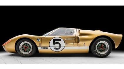 A 1966 Le Mans Ford GT40 is up for auction. For $12 million | Top Gear