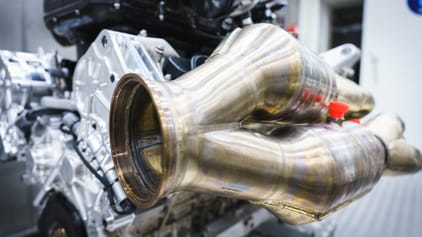Video: listen to the Aston Martin Valkyrie’s 1,000bhp V12 | Top Gear