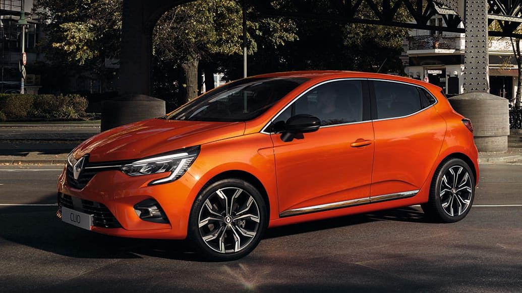 Look! This is the outside of the new Renault Clio | Top Gear