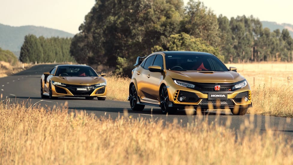 Honda has painted a Civic Type R and NSX gold. Eek | Top Gear