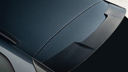 The 365bhp Leon Cupra R estate is the fastest Seat ever | Top Gear