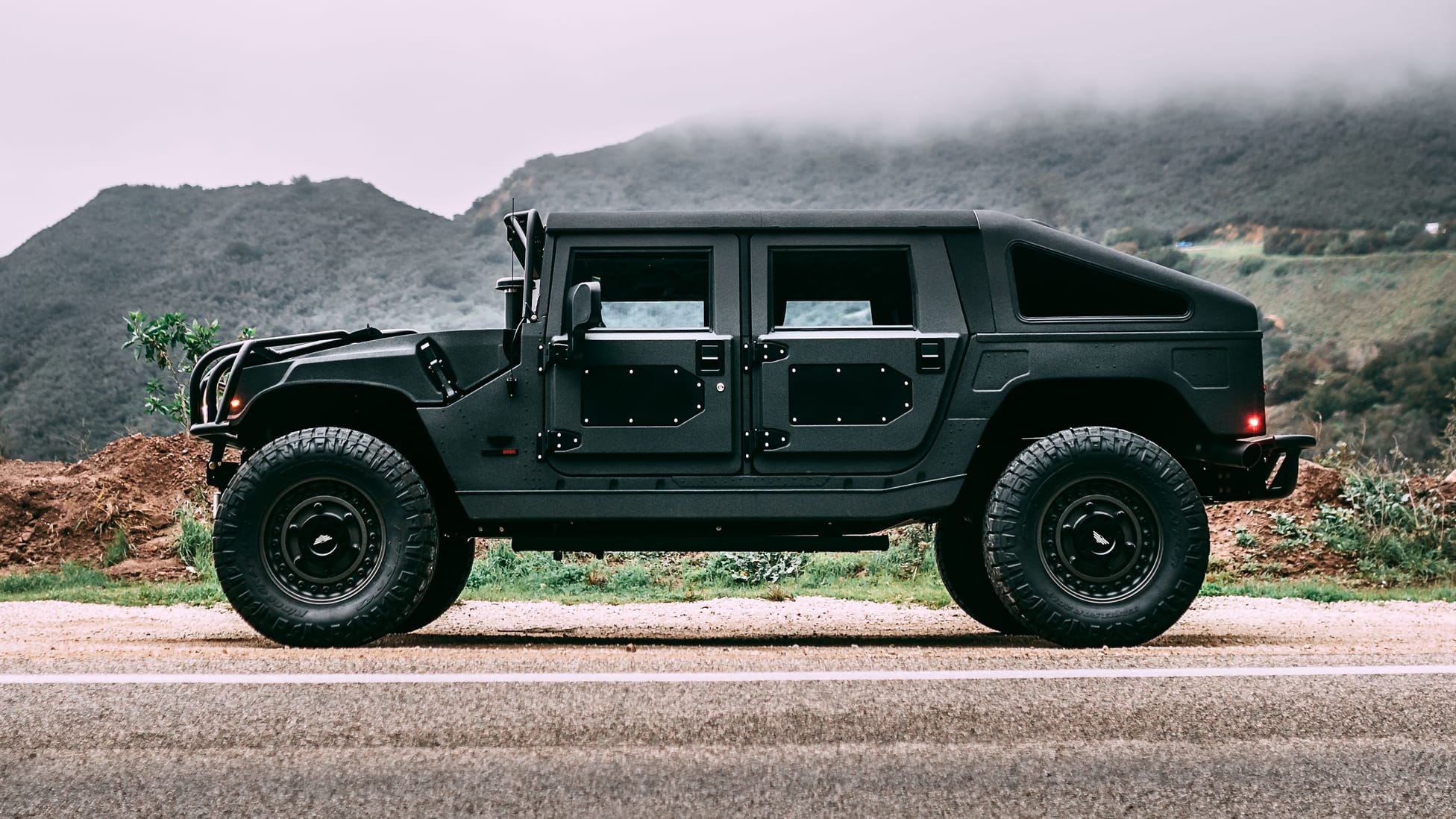 Behold: the 500bhp, $295k ‘tactical’ Hummer H1 | Top Gear