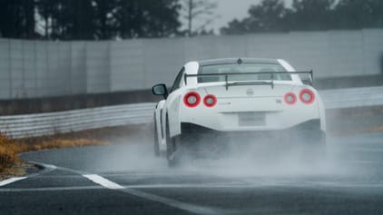 Yikes, it's a new, lighter Nissan GT-R Nismo | Top Gear