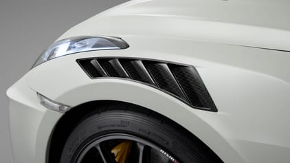 Yikes, it's a new, lighter Nissan GT-R Nismo | Top Gear