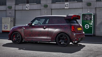 The new Mini GP is a 300bhp, paddleshifting hot hatch | Top Gear