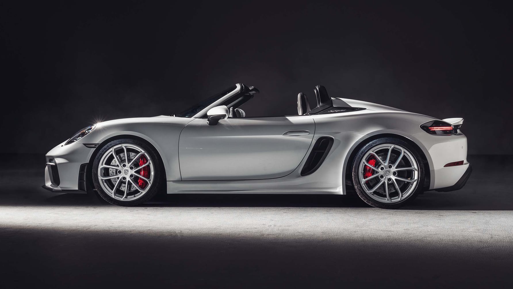 The new Porsche Spyder is 2019's best way to go deaf | Top Gear