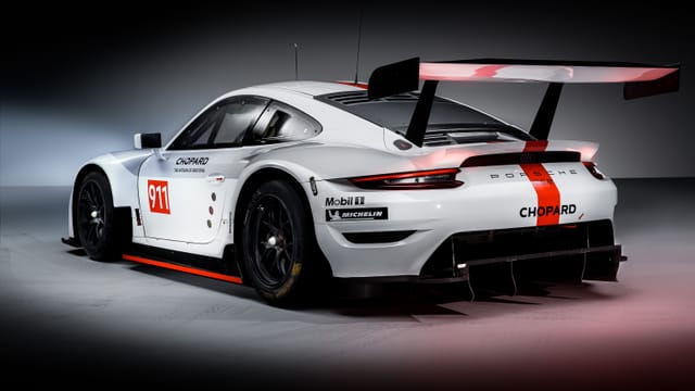 The new mid-engined, 510bhp Porsche 911 RSR has arrived | Top Gear