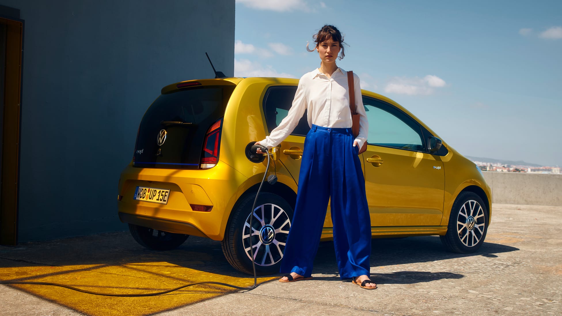 The VW e-Up is now all battery and all trousers | Top Gear