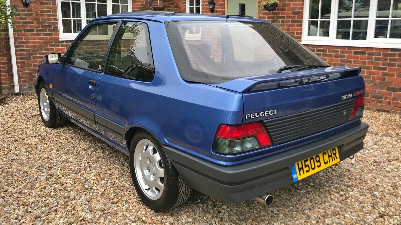 1990 Peugeot 309 GTI or 2019 VW Up GTI? | Top Gear