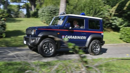 Hand yourselves in, the Suzuki Jimny police car is here | Top Gear