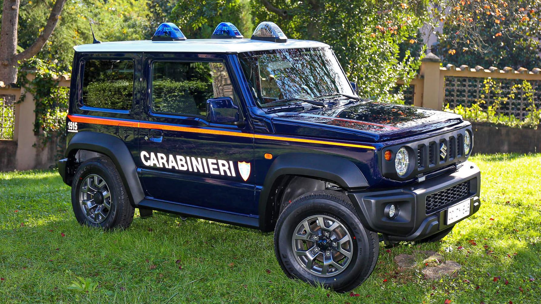 Hand yourselves in, the Suzuki Jimny police car is here | Top Gear