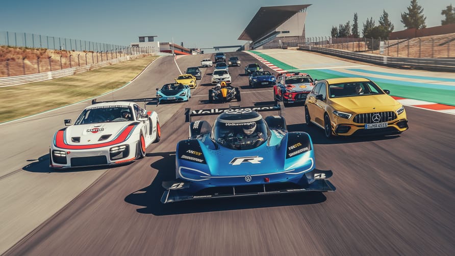 Behind the scenes on the coolest picture of the year | Top Gear