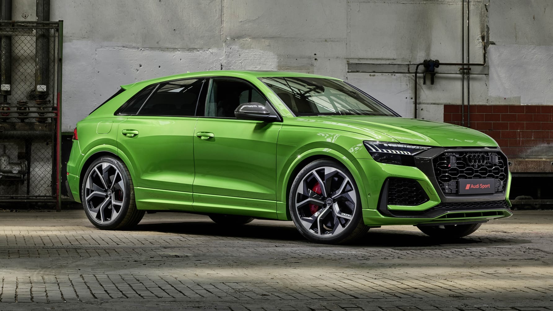 The 592bhp Audi RSQ8 is Germany’s biggest, fastest-ever grille | Top Gear