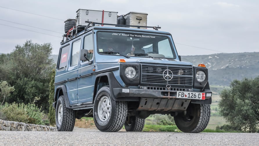 Gaze at these vintage G-Wagens in their element | Top Gear