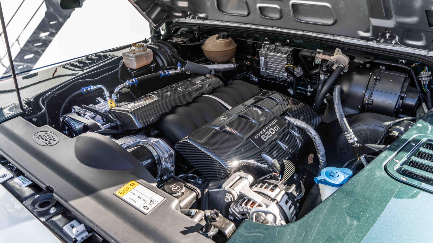 This one-off soft-top Defender 90 costs £240,000 | Top Gear