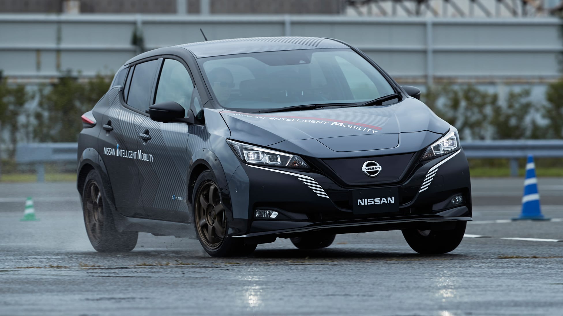 Nissan's high-performance twin-motor EV drivetrain is coming | Top Gear