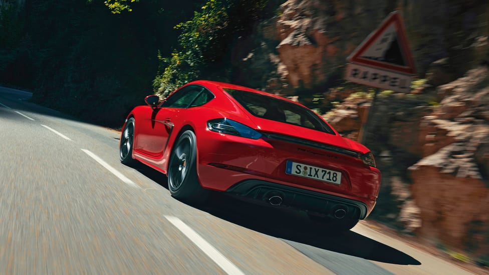 Porsche has put a 6cyl engine back in the Cayman | Top Gear