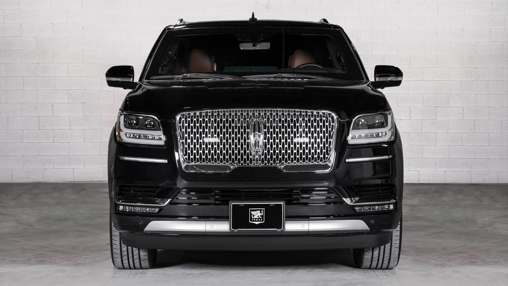 This is an armoured, long-wheelbase Lincoln Navigator | Top Gear