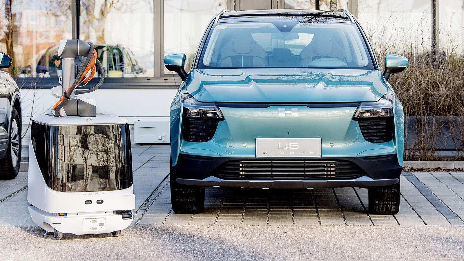 CARL is a robot who wants to charge your car | Top Gear