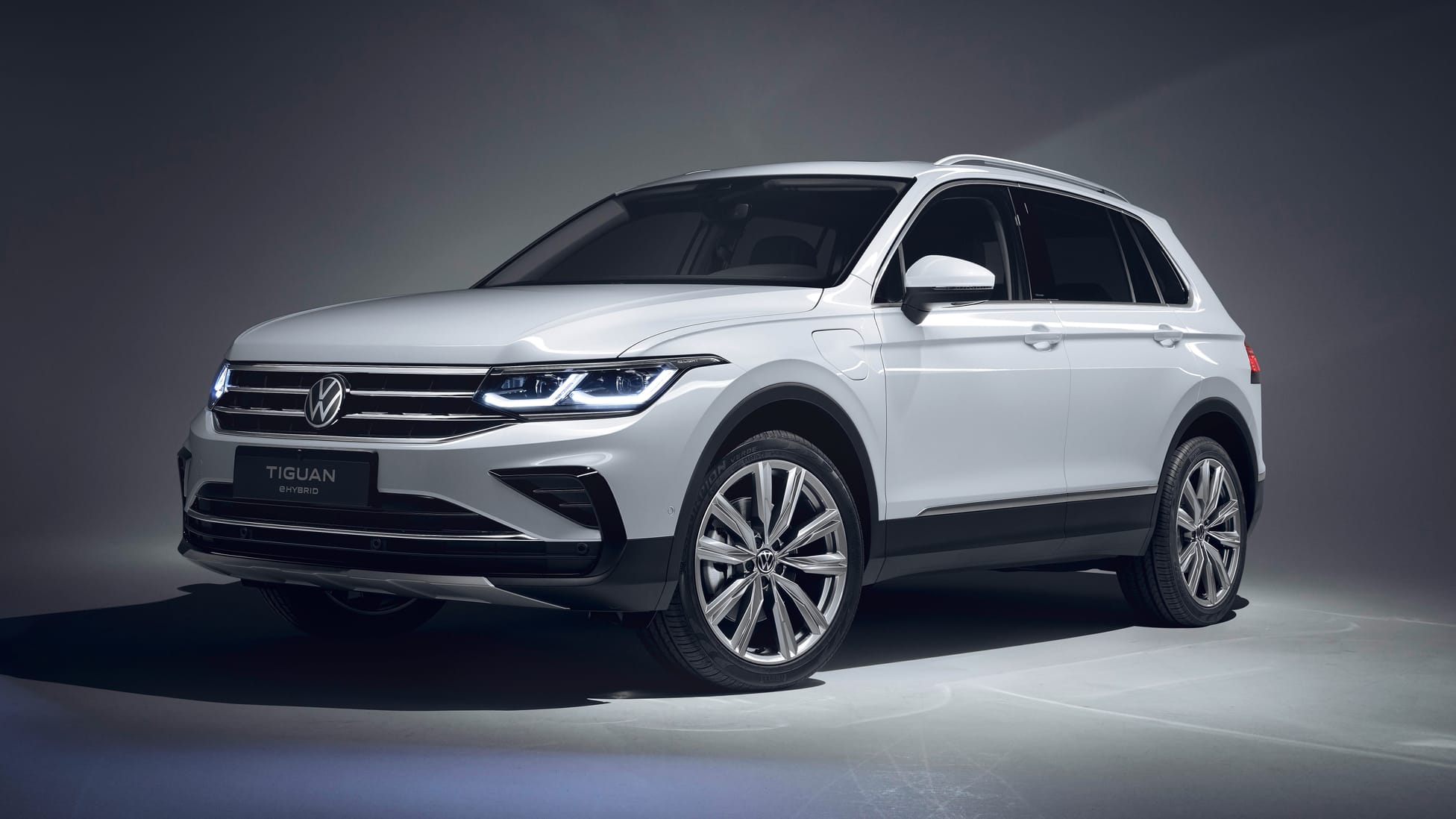 This is the facelifted Volkswagen Tiguan | Top Gear