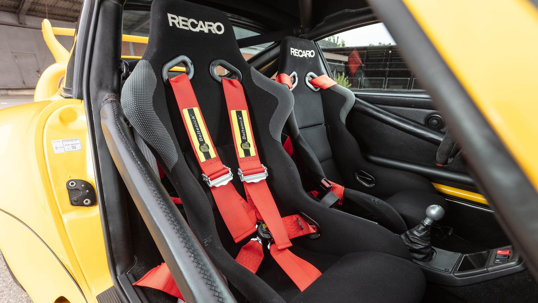 This road-legal Pikes Peak RUF CTR2 is all kinds of incredible | Top Gear