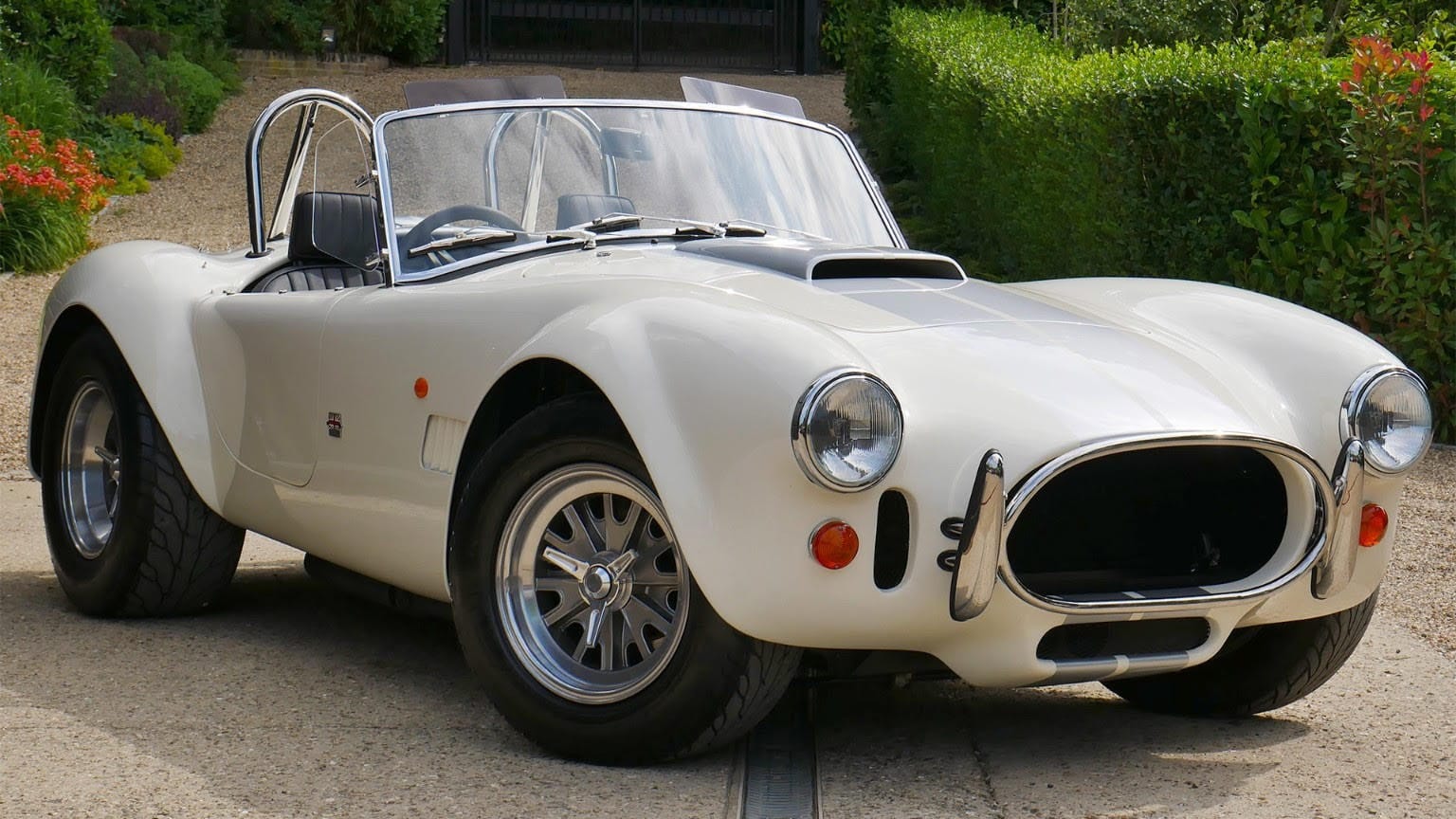 Hurrah! The AC Cobra is back in V8 form | Top Gear