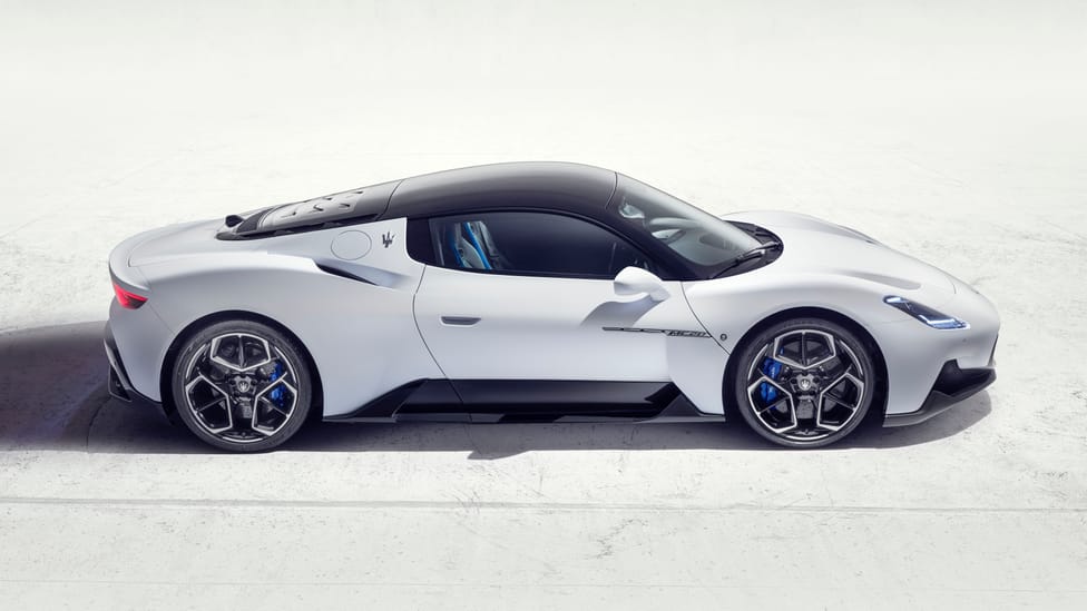 Woah, it's the new Maserati MC20 supercar | Top Gear