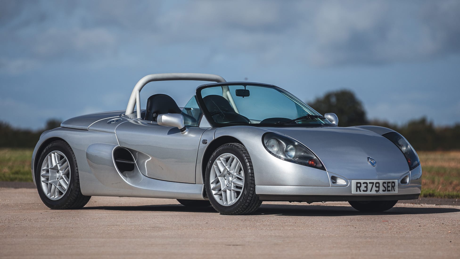 This delightful Renault Sport Spider is up for grabs | Top Gear