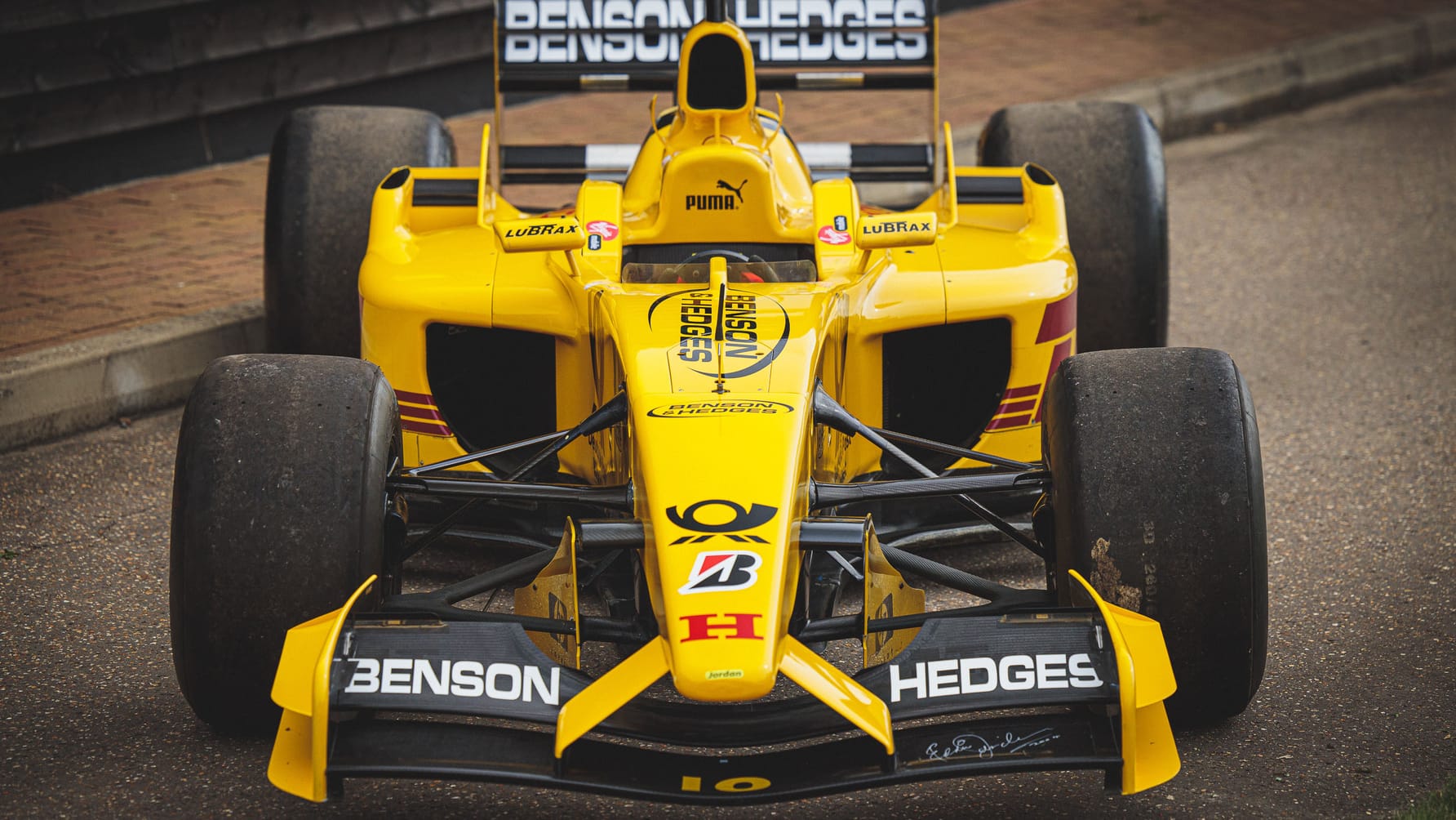 This old Formula One car is surprisingly affordable | Top Gear