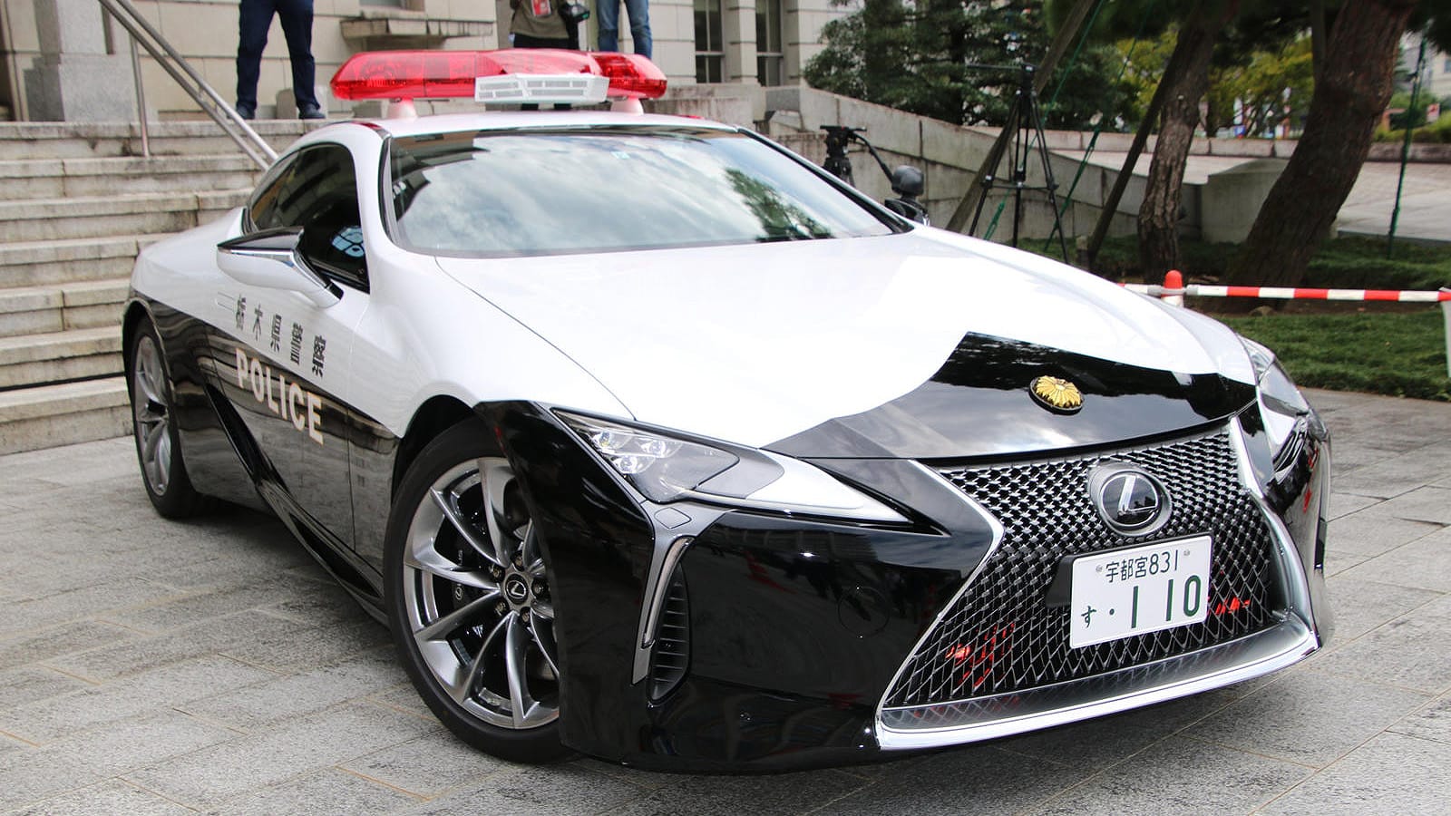 This police Lexus LC500 will round up Japanese speeders | Top Gear