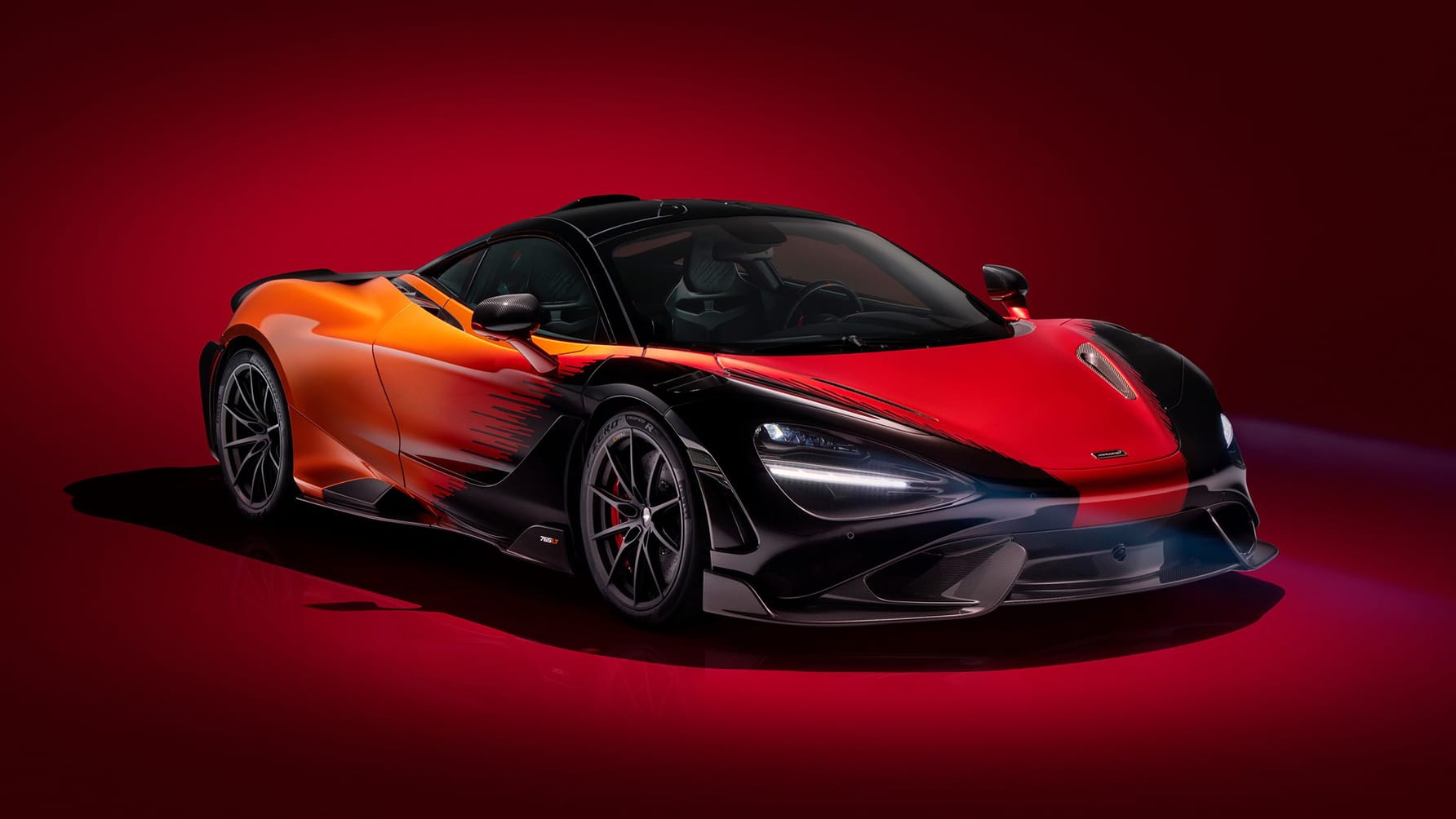 MSO has given the McLaren 765LT a wild colour scheme | Top Gear