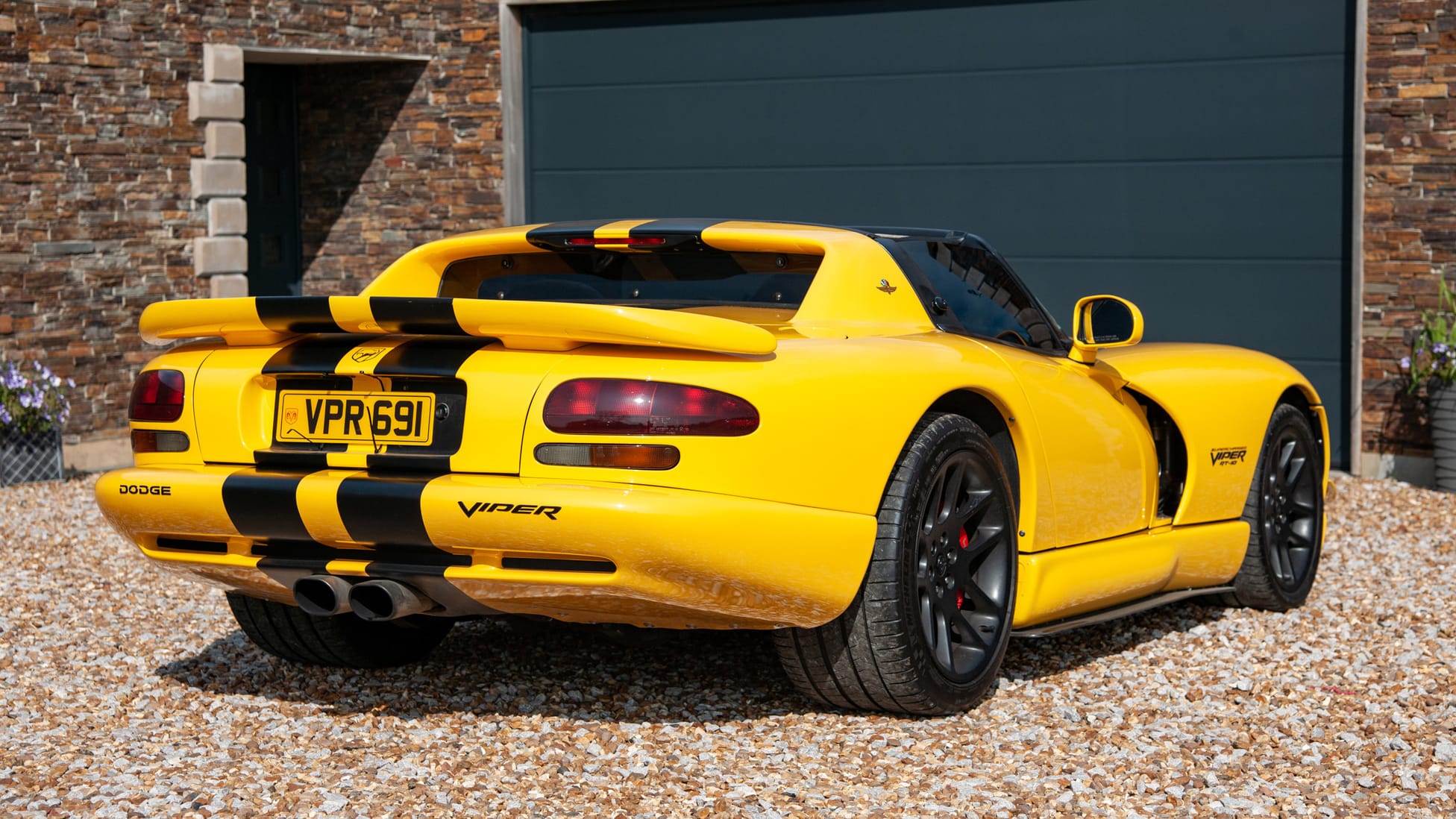 Yeah, you’ll want to buy this 742bhp supercharged Viper | Top Gear