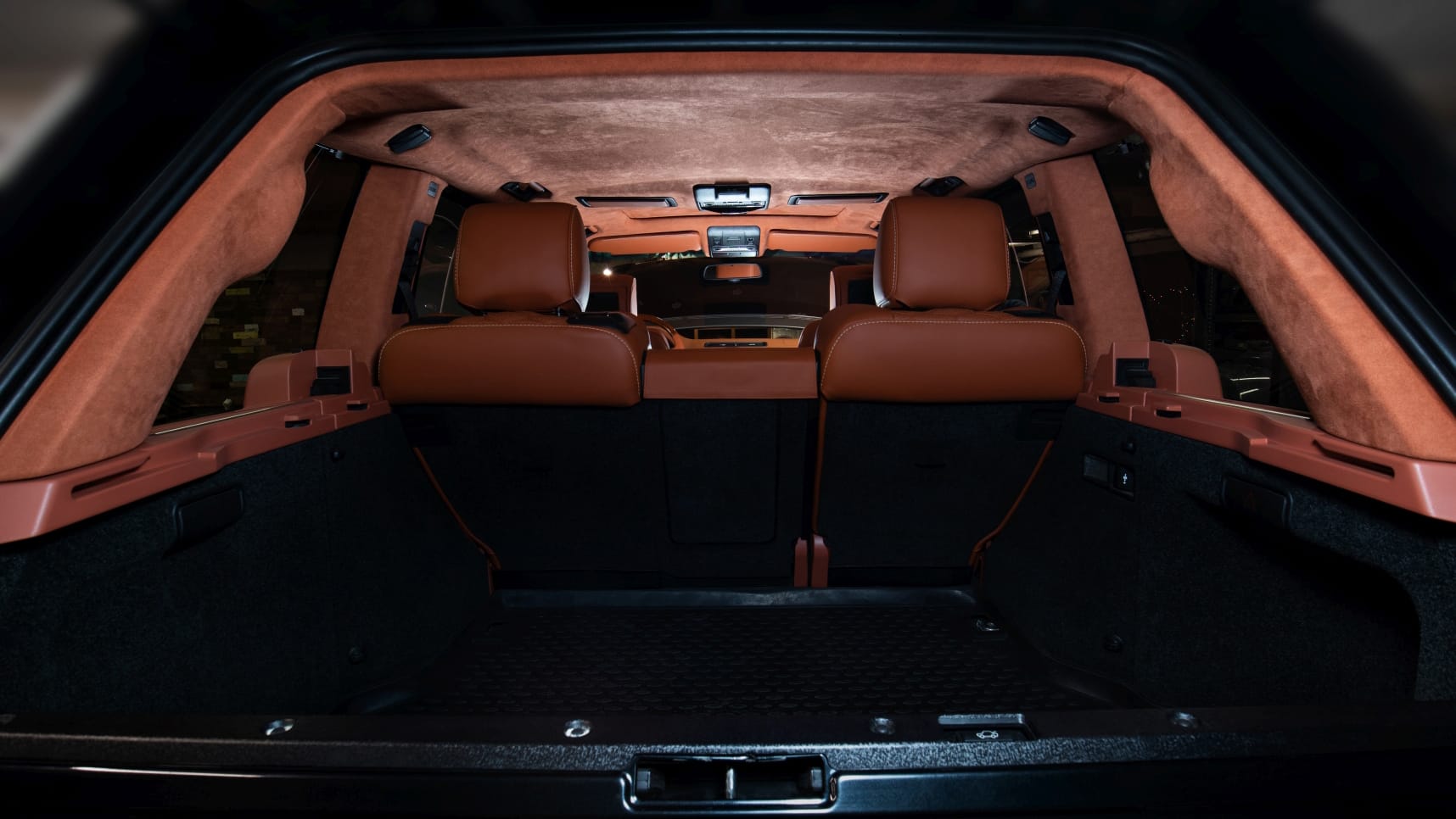 Prepare your eyes for this custom Range Rover interior | Top Gear