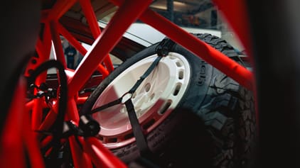 Wow, Singer has reimagined a Safari 911 | Top Gear