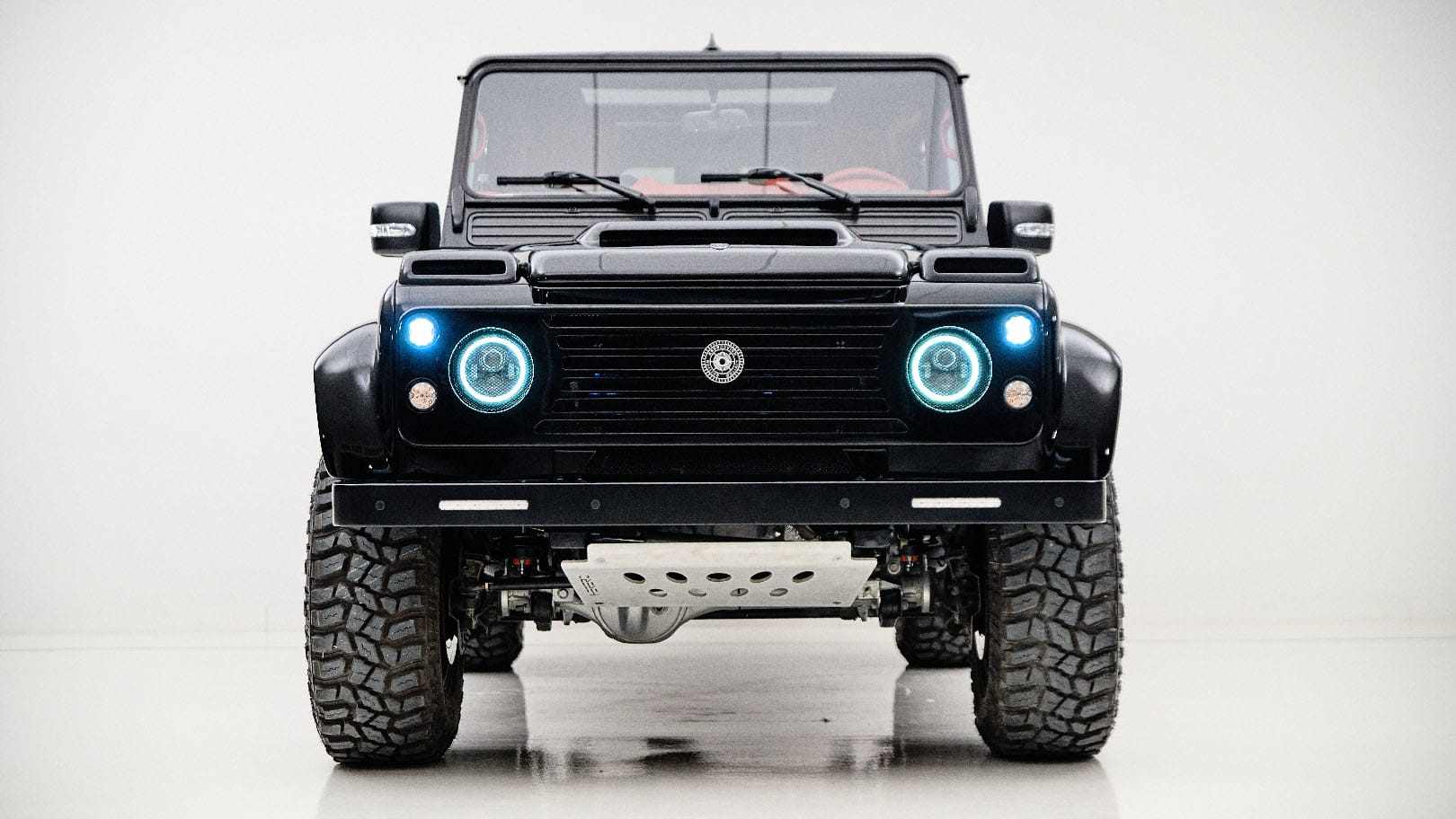 Ares Design has modified another old Defender | Top Gear