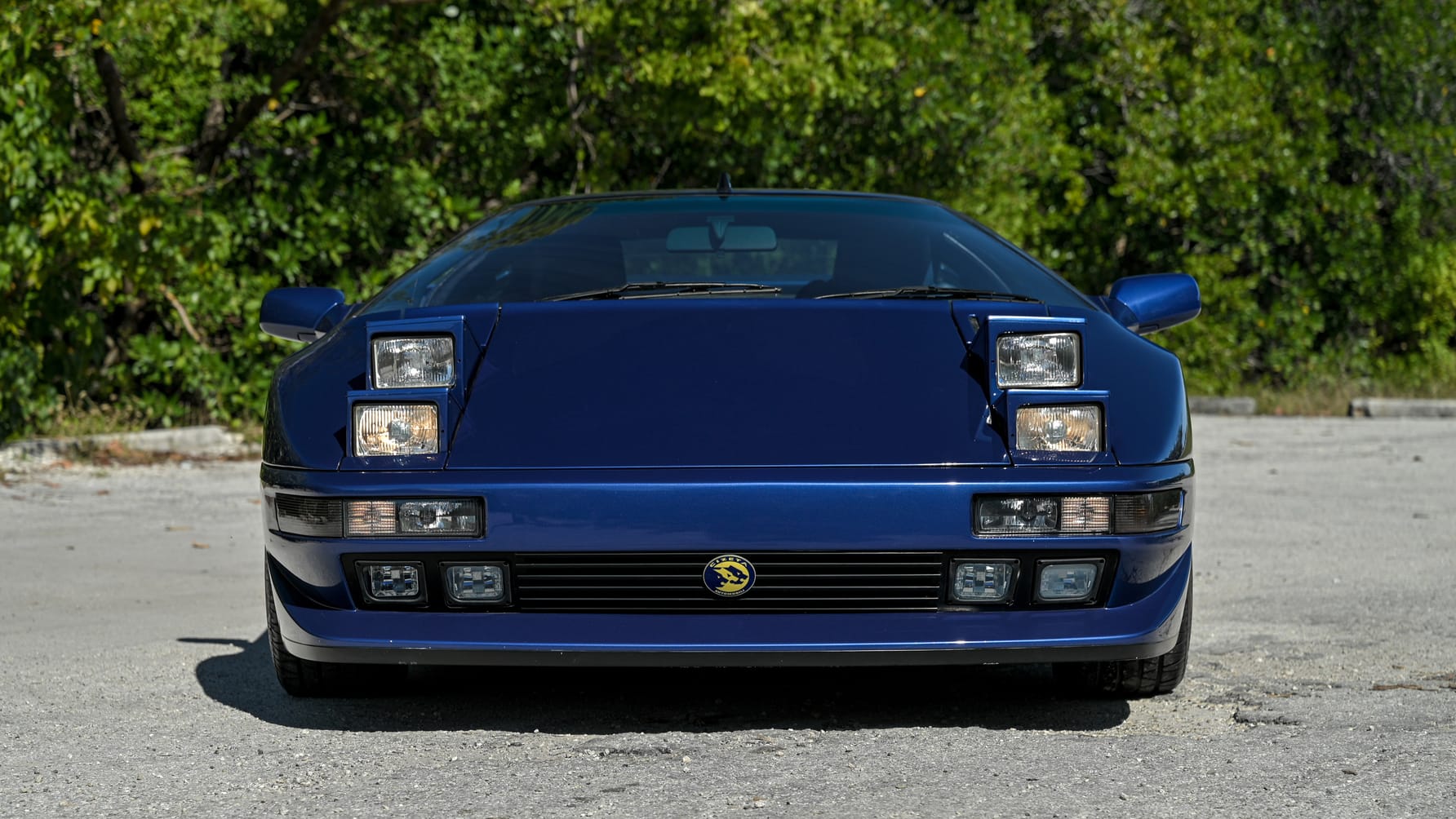 You should absolutely buy this Cizeta V16T at auction | Top Gear