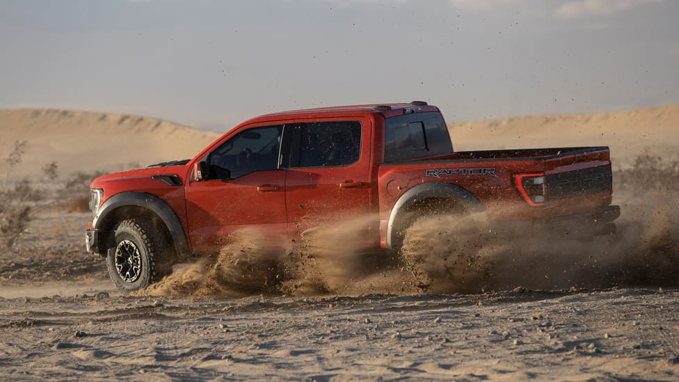 Woah, it's the new Ford F-150 Raptor | Top Gear